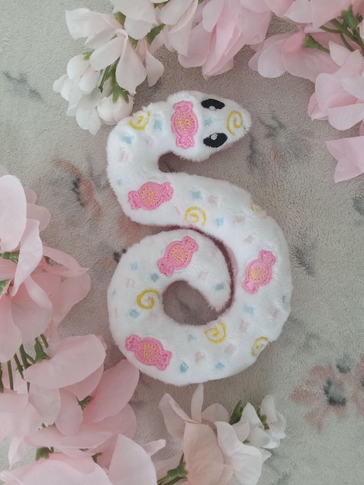 sugar snake (open) on Toyhouse